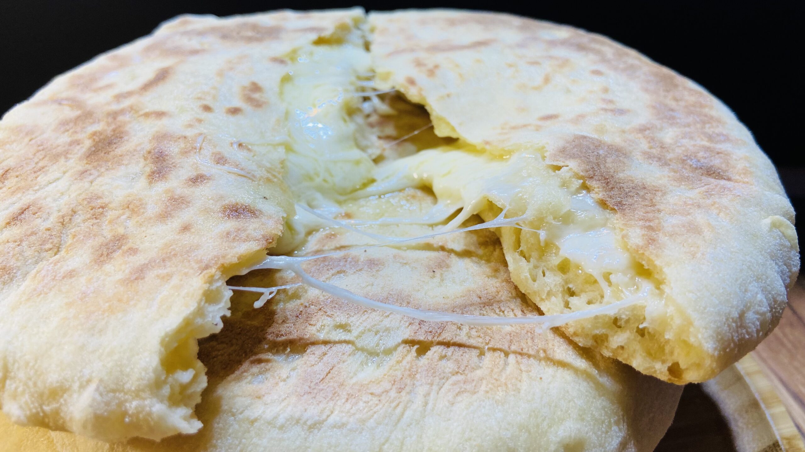 Cheese stuffed flatbread | Recipe that never fails - ellenscuisine.com